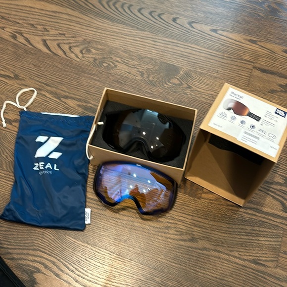 zeal optics | Accessories | Zeal Optics Ski Goggles | Poshmark